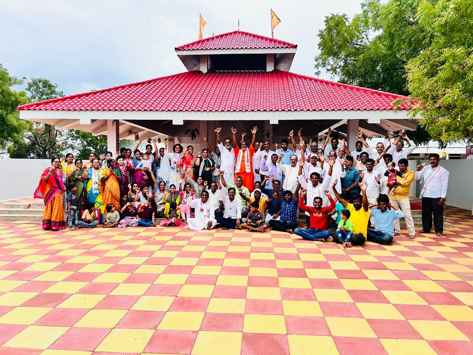 Aumaujaya Sri Parabrahma Yagnam at Siricilla Pragnana Kshetram on 23-6 ...